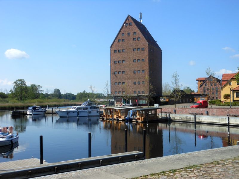 Newsroom Archiv Artikel 10 Jahre Restaurant "Korl Loitz" - Zum Alten ...